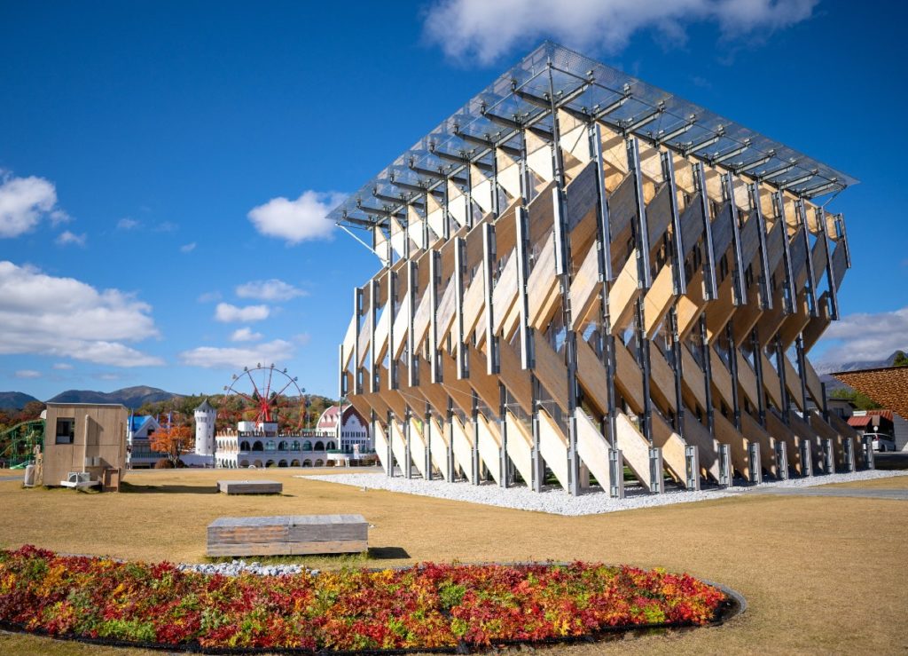 GREENable HIRUZEN｜隈研吾氏監修、風と木の温もりを感じる蒜山のシンボル【真庭市】 | 岡山スタイル