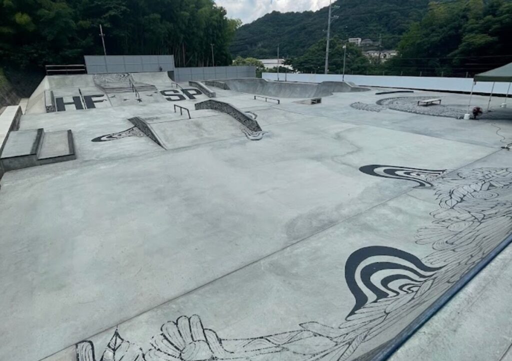 Hiroe Forest Skate Park｜岡山最大級のコンクリートスケートパーク【倉敷市広江】 | 岡山スタイル
